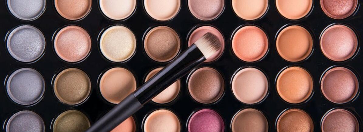 Gyönyörű sminkek, amiket kezdők is könnyedén elkészíthetnek második oldal